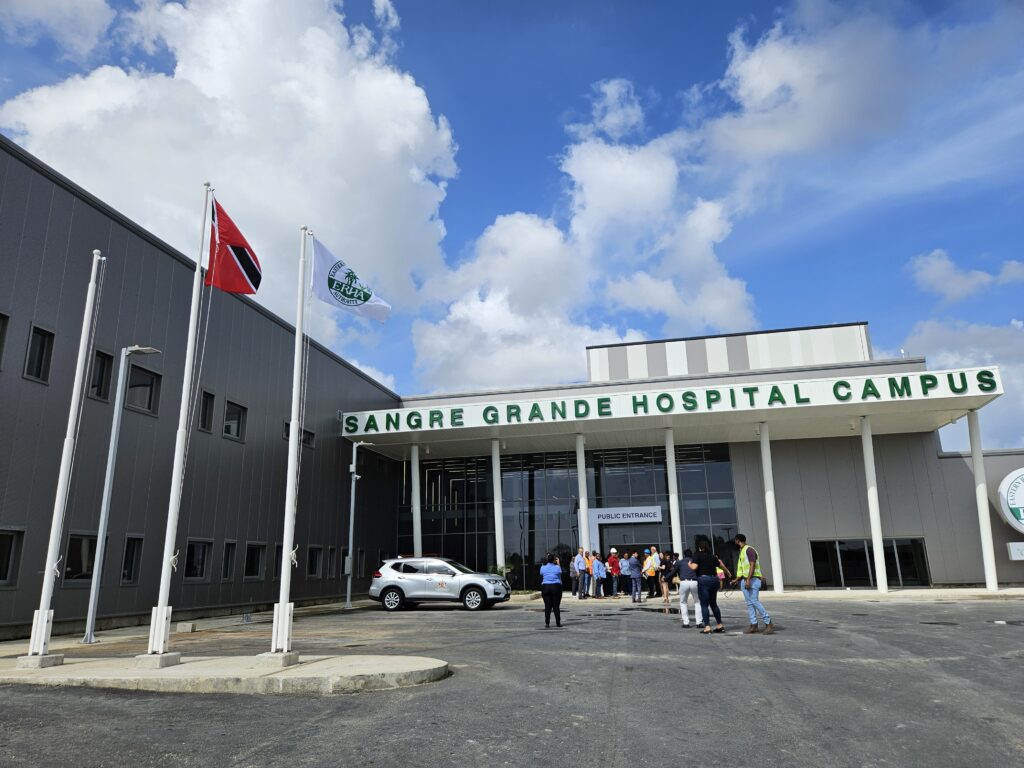 Media Release – Health Minister Deyalsingh along with MPs Munroe and ...